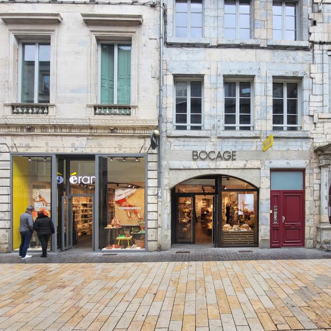 Besançon - Grande Rue. Présentation et avis des voyageurs.