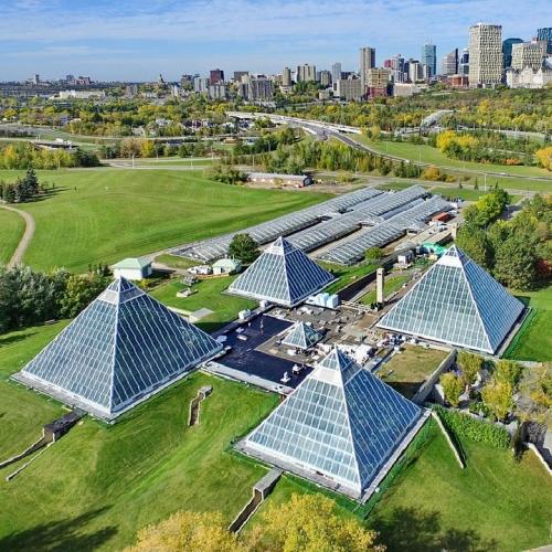 Edmonton - Muttart Conservatory. Présentation et avis des voyageurs.