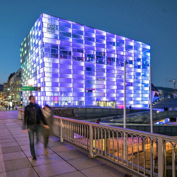 Linz - Ars Electronica Center. Présentation et avis des voyageurs.