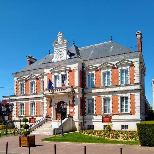 Milly-la-Forêt. Tourisme & visites. Top des choses à faire. Guide de ...