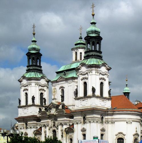 Praha - Kostel Svatého Mikuláše. Présentation et avis des voyageurs.
