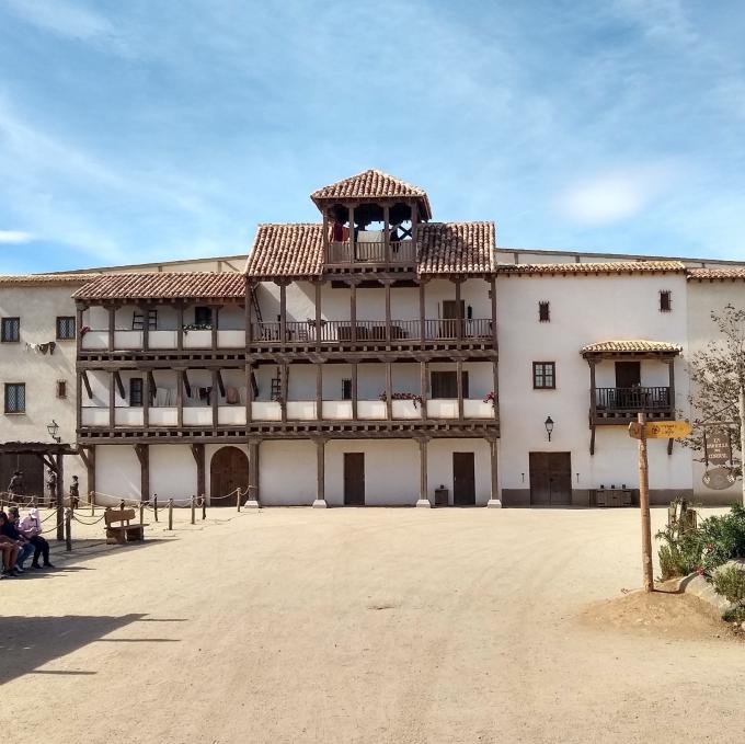 Puy du Fou Espagne - A Pluma y Espada. Présentation et avis des voyageurs.