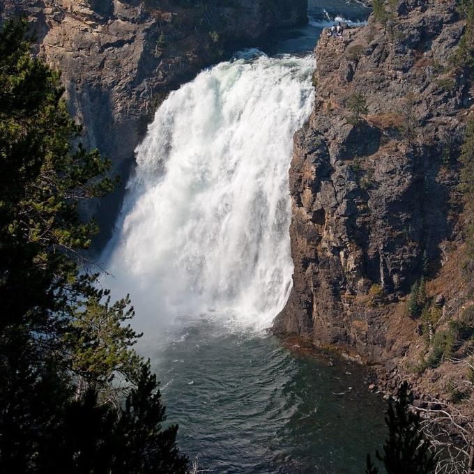 Yellowstone - Upper Yellowstone Falls. Présentation et avis des voyageurs.